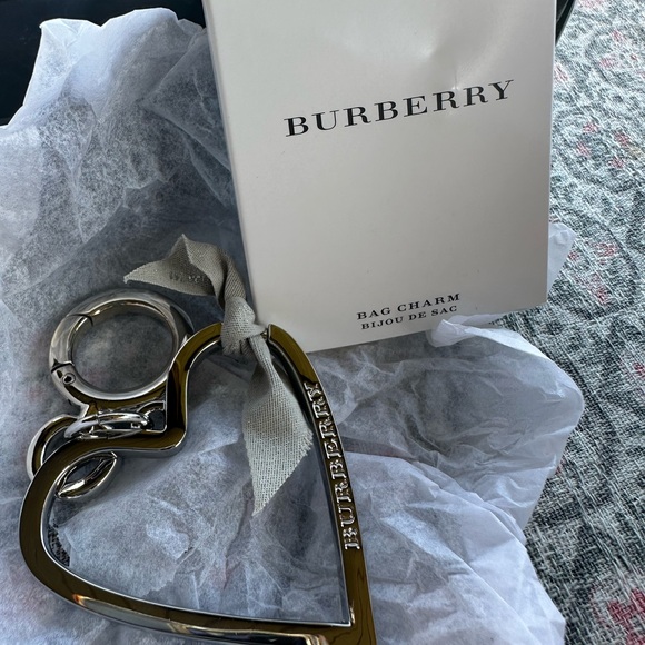 Burberry | Accessories | Burberry Silver Silver Heart Key Holder Bag ...